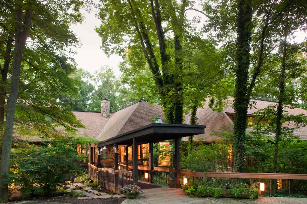 TOP 14 Weekend Getaways For Couples In Ohio In 2026